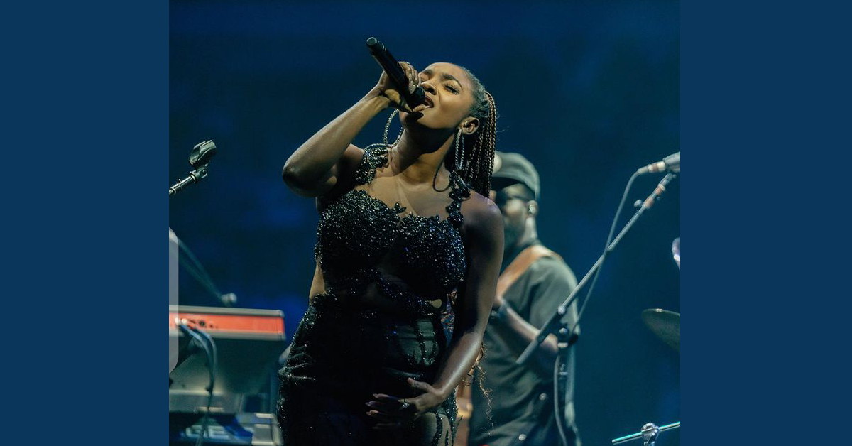 Simi Songs: Behind Her Music - Pianowella