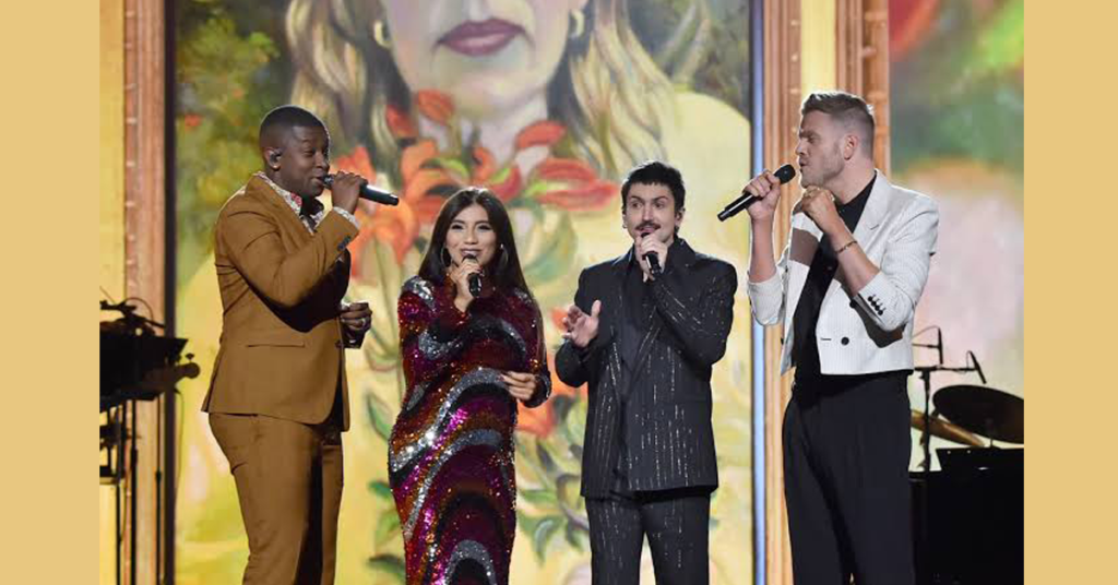 Top 10 Best Pentatonix Christmas Songs - Pianowella